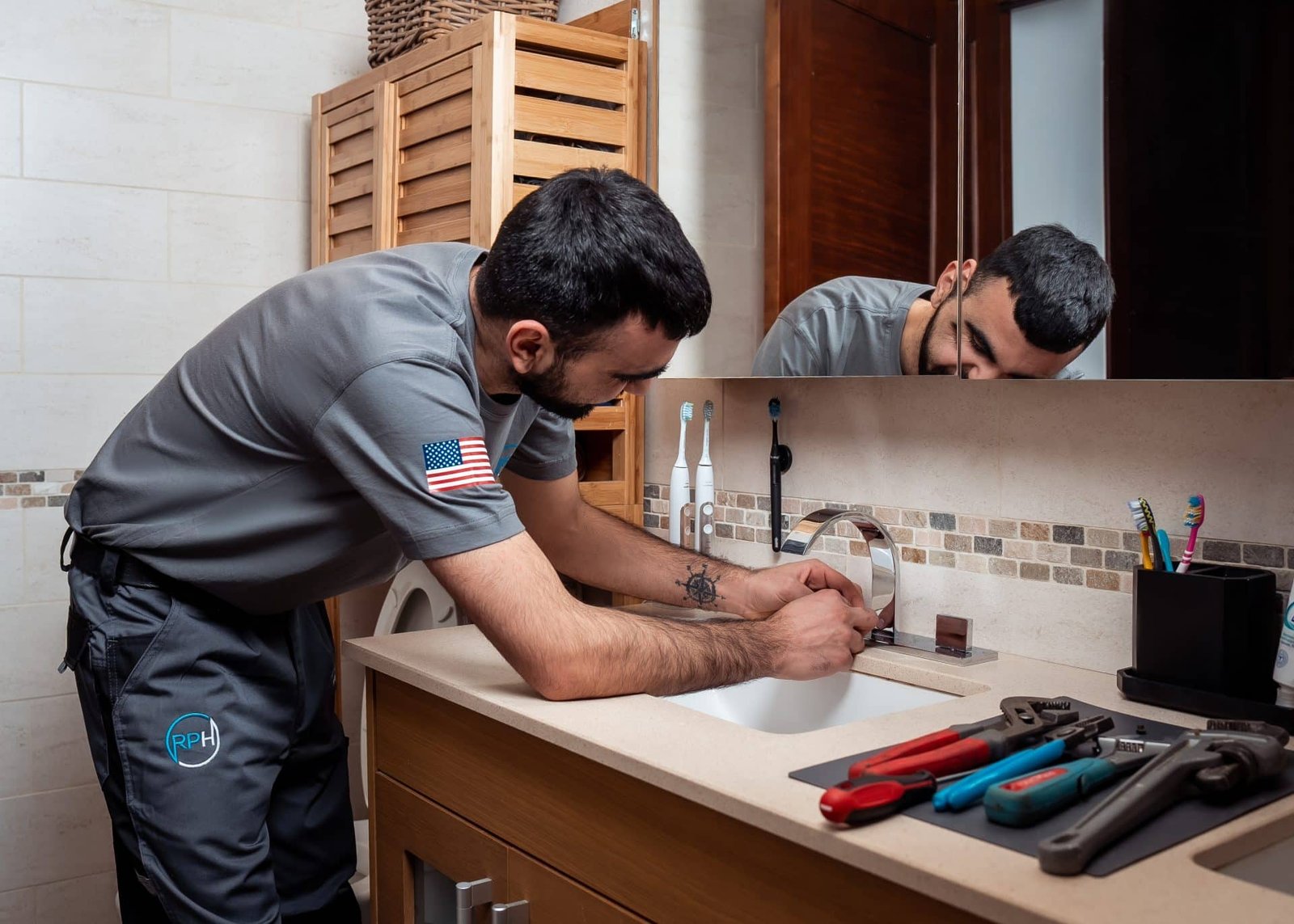 10 Common Plumbing Issues Every Homeowner Should Know - Sanderson's ...